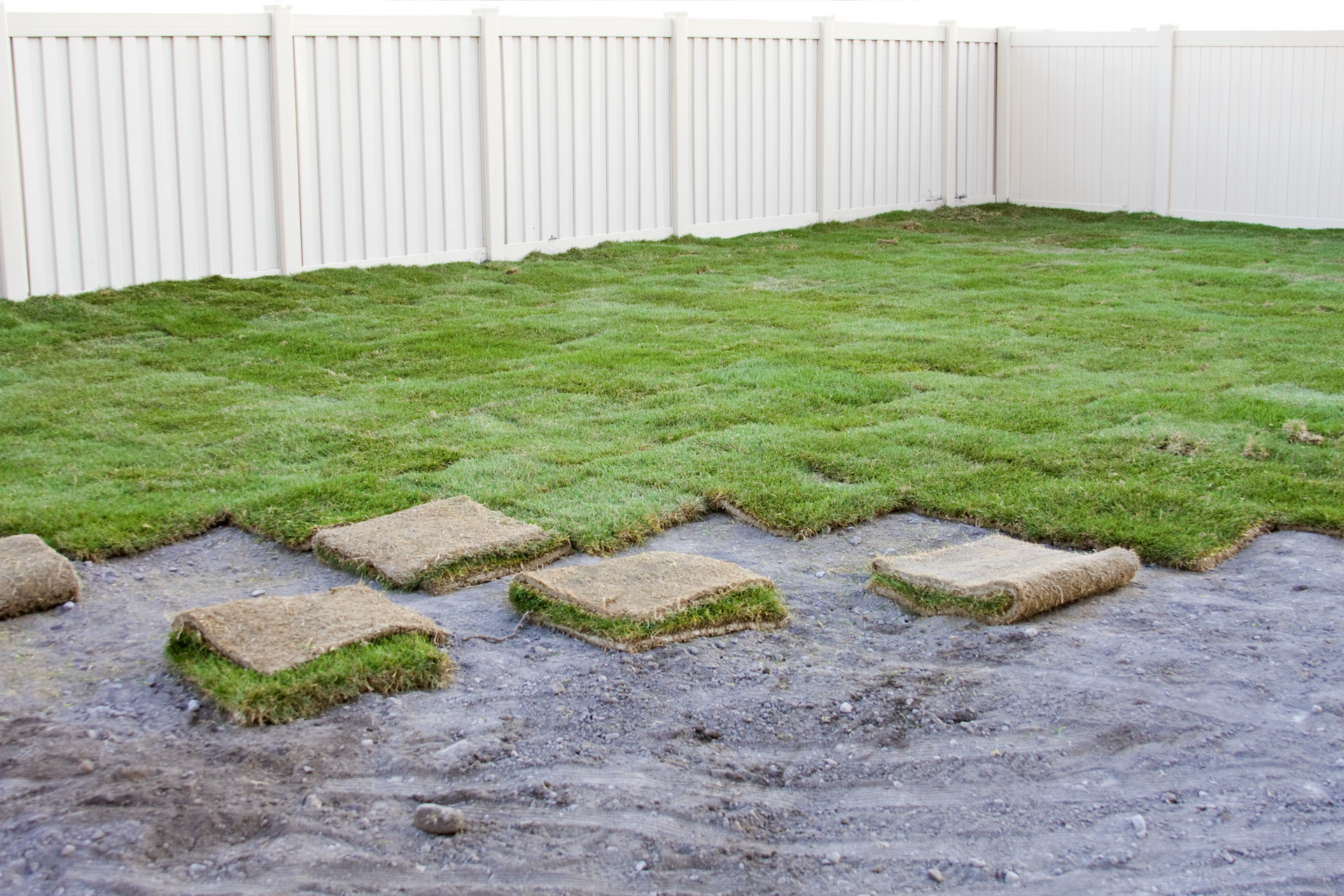 The Best Way How To Install Sod - Hudson Ranch